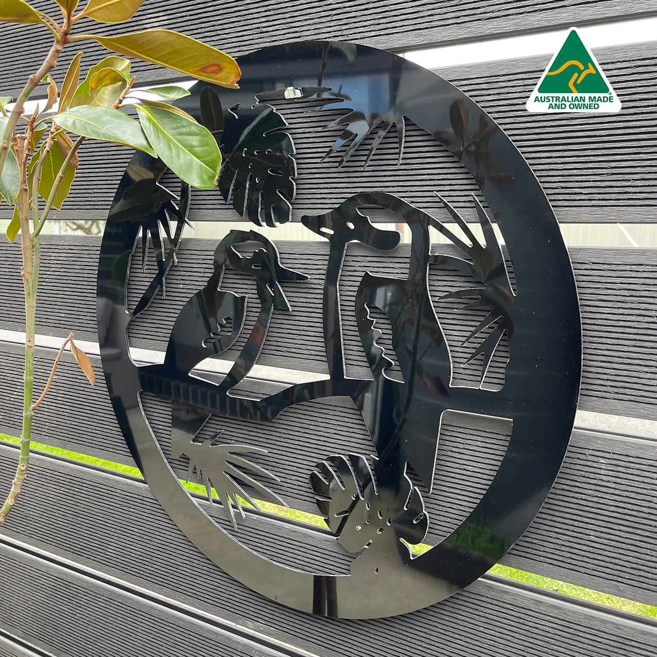 Circle Decorative Panel – Circle P - Modern Prints